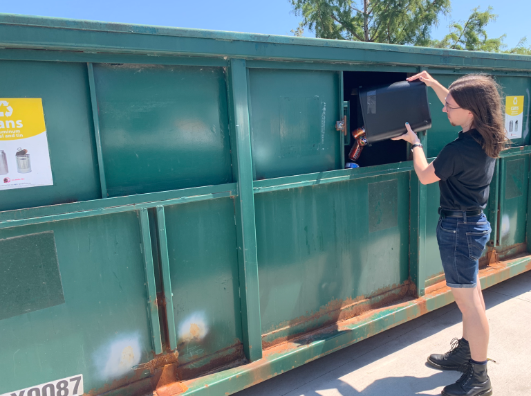 Recycling in Lincoln – SustainLNK